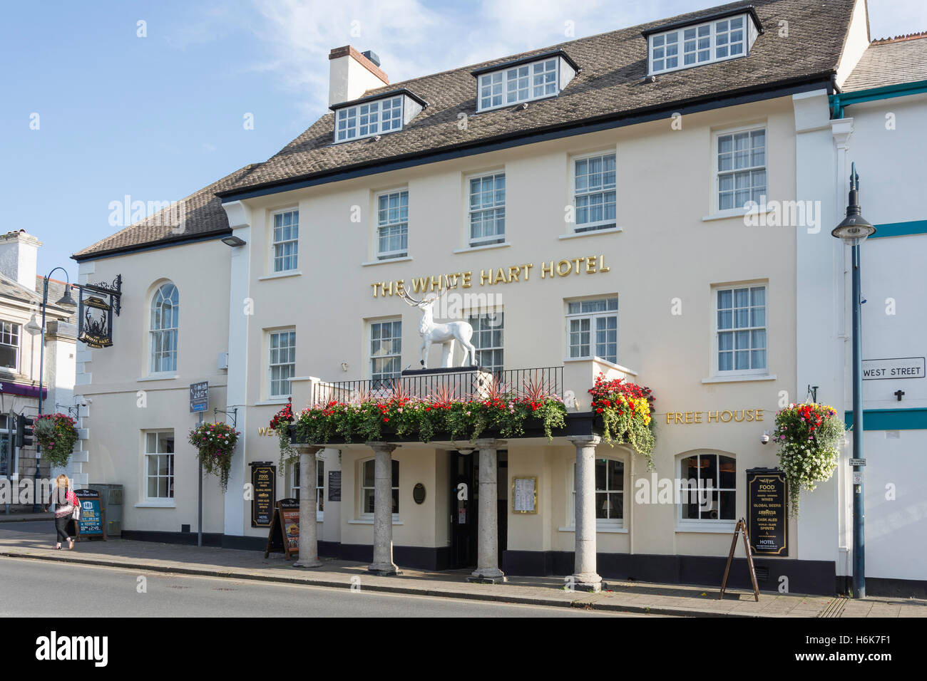 The White Hart Hotel, Fore Street, Okehampton, Devon, England, United ...