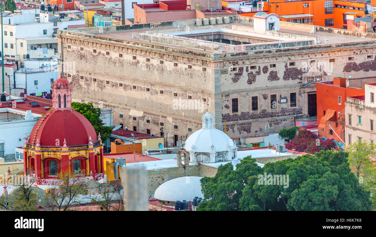Old granary building granary square hi-res stock photography and images ...