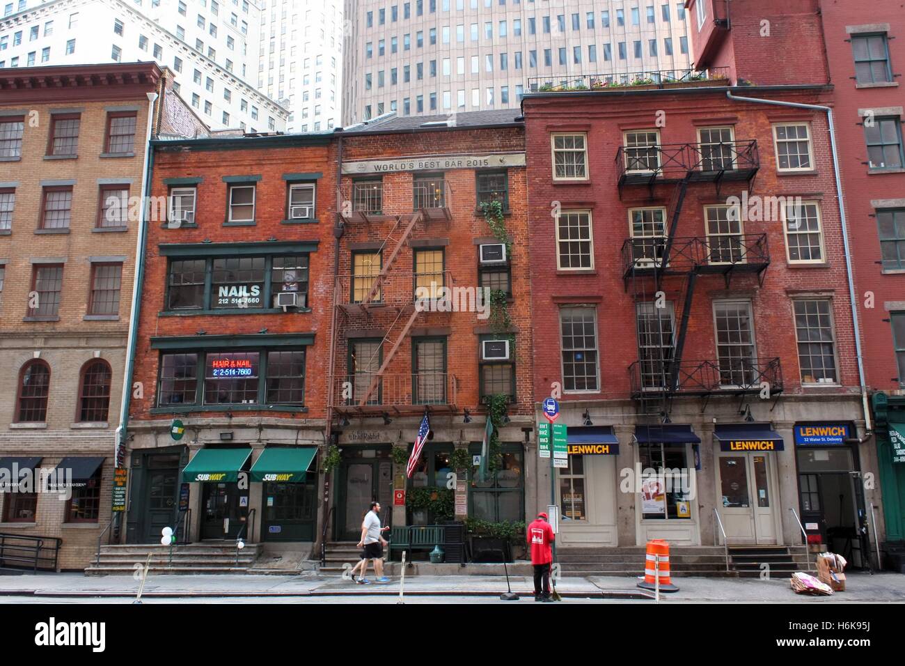NEW YORK, NY - AUGUST 20: People walking in front of The Dead Rabbit ...