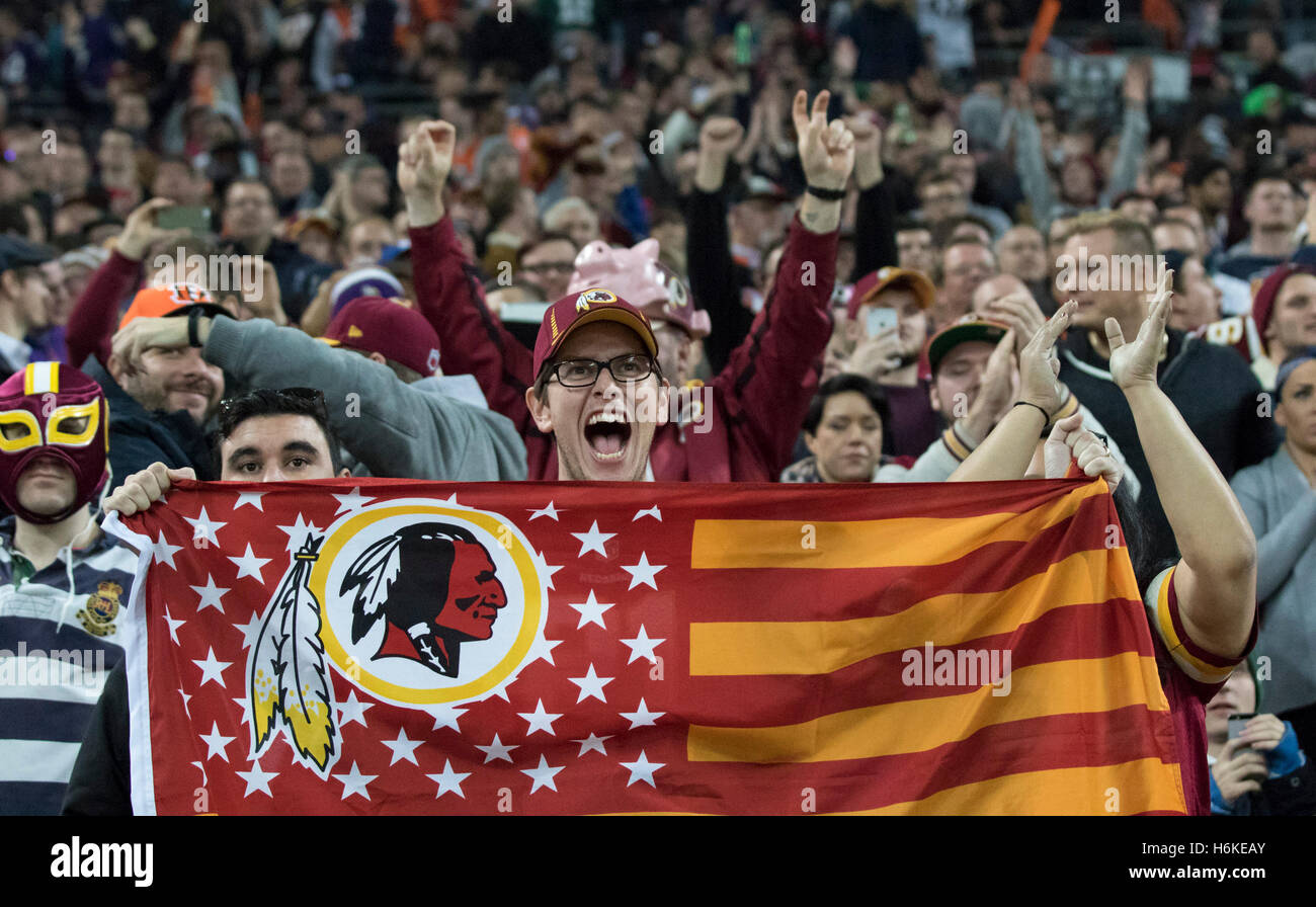 Nfl wembley stadium flag hi-res stock photography and images - Alamy