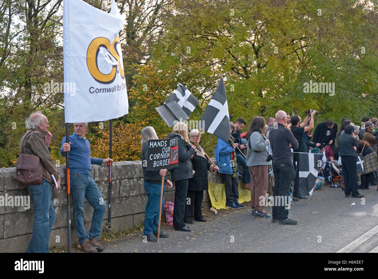 Cornish devon border hi-res stock photography and images - Alamy
