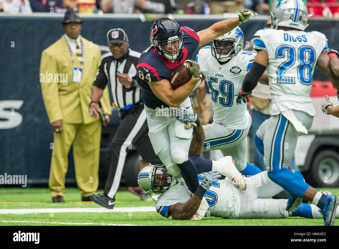 Houston, Texas, USA. 30th Oct, 2016. Houston Texans tight end Ryan ...