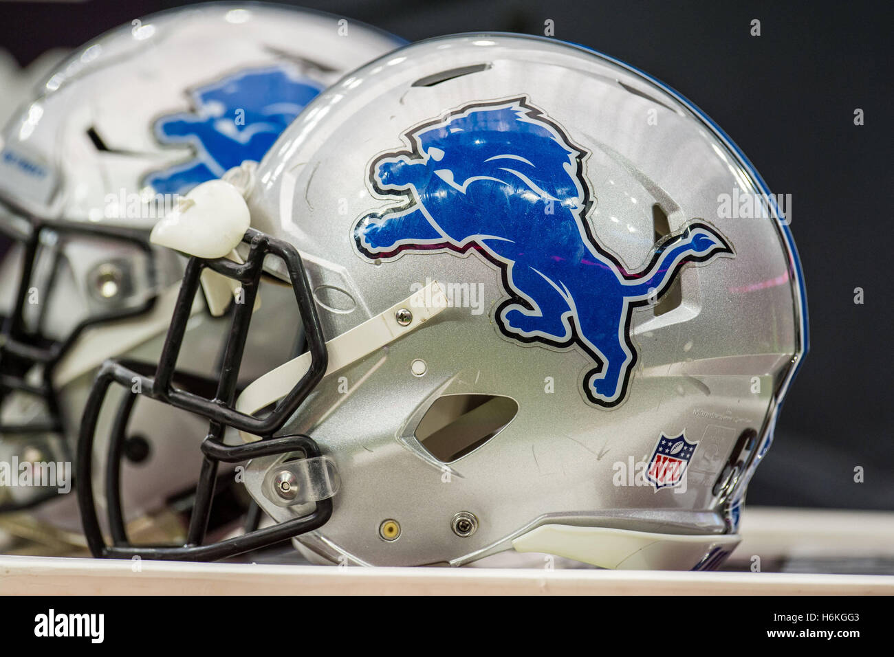 Detroit lions helmet hi-res stock photography and images - Alamy