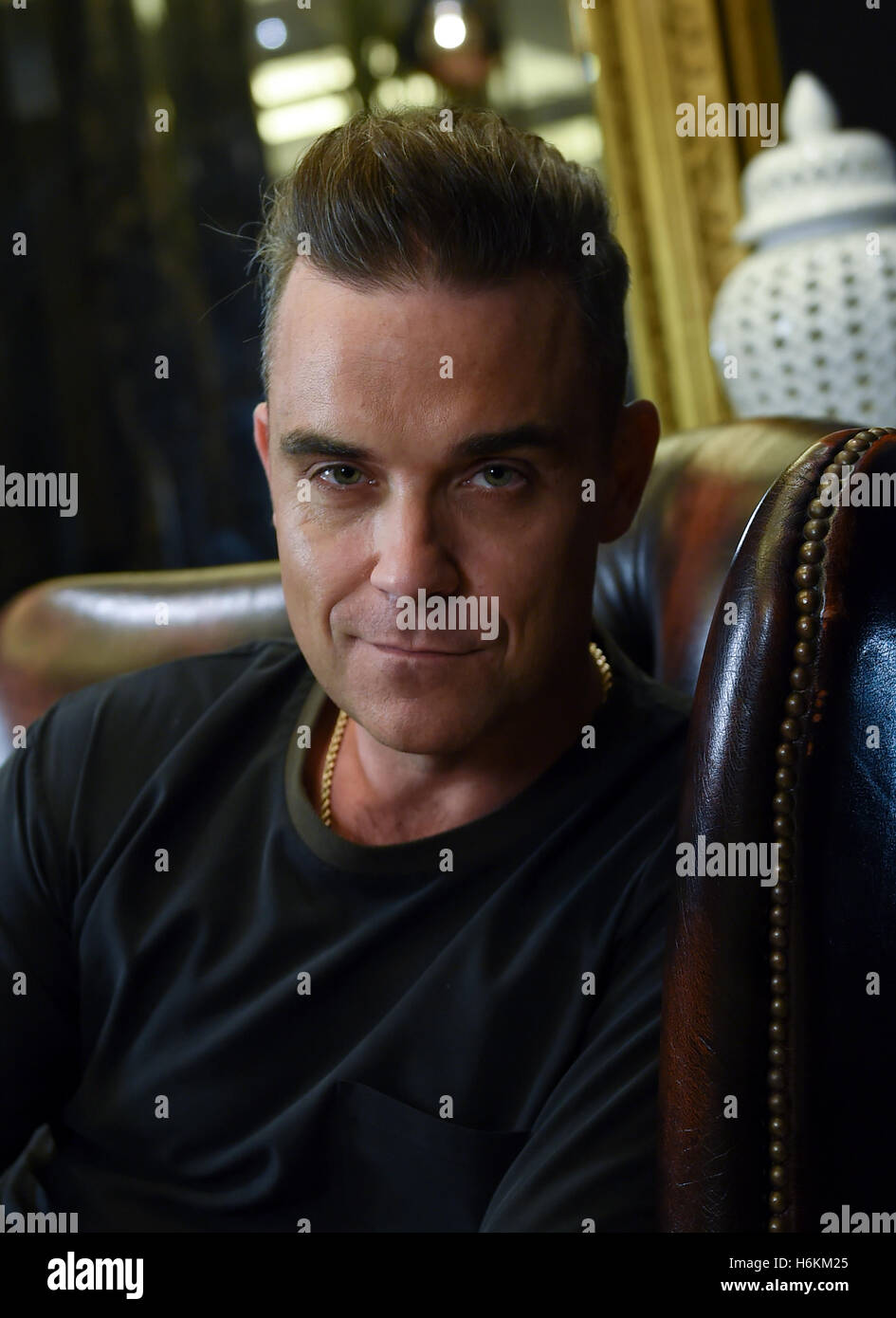 Berlin, Germany. 26th Sep, 2016. British singer Robbie Williams in ...