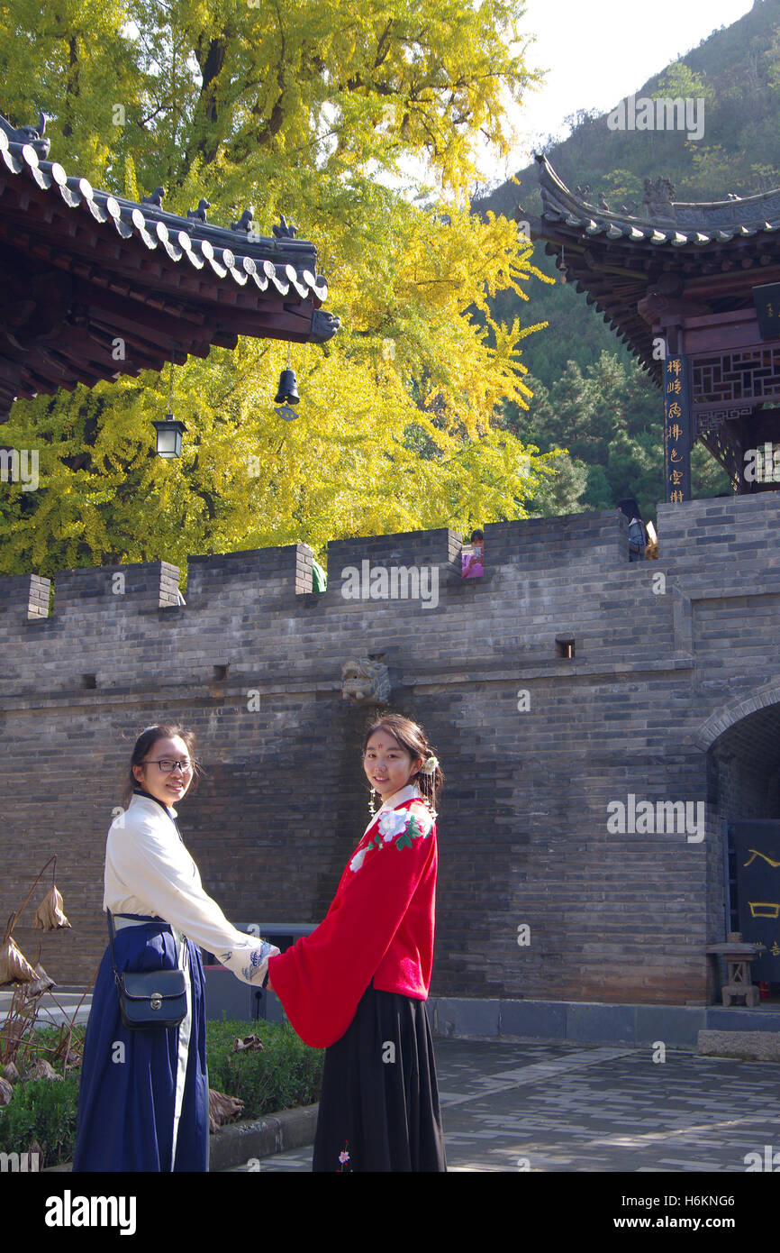 Emperor of the tang dynasty hi-res stock photography and images - Alamy