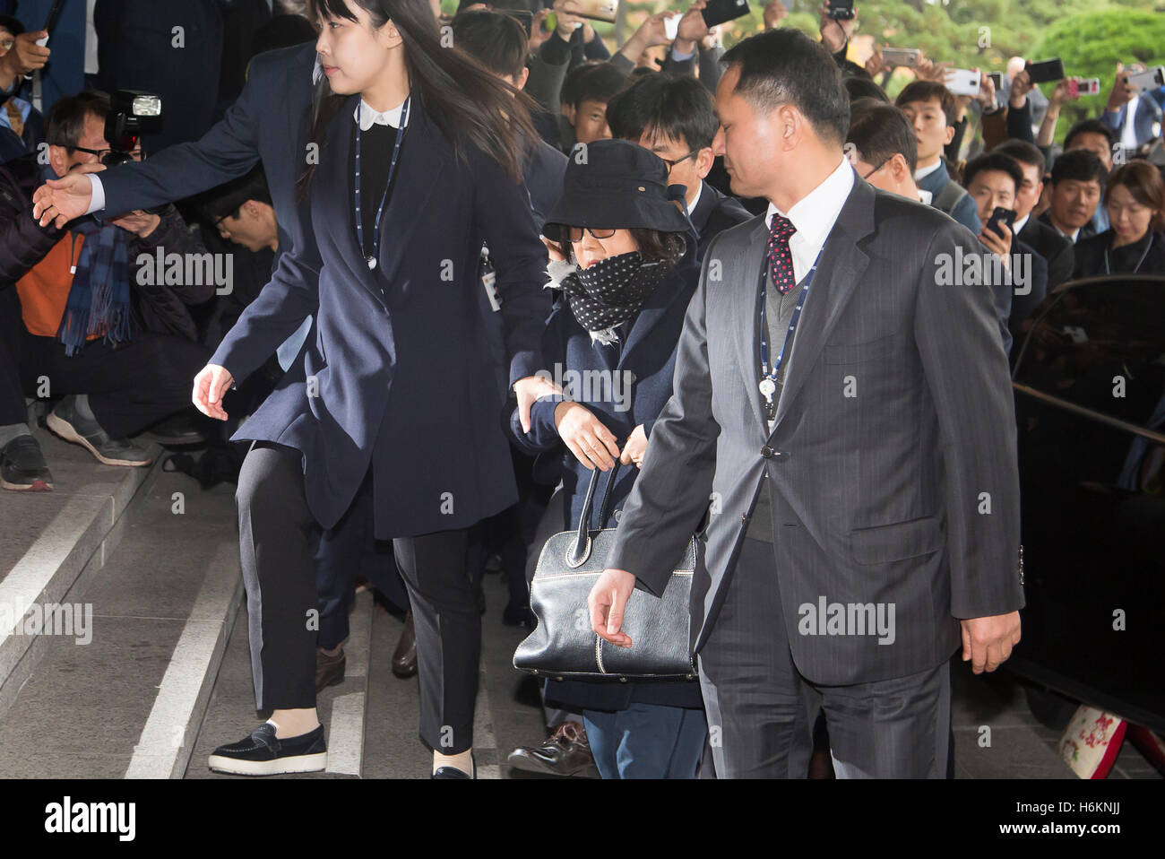 Choi Soon-sil, Oct 31, 2016 : Choi Soon-sil (C) arrives at the Seoul ...