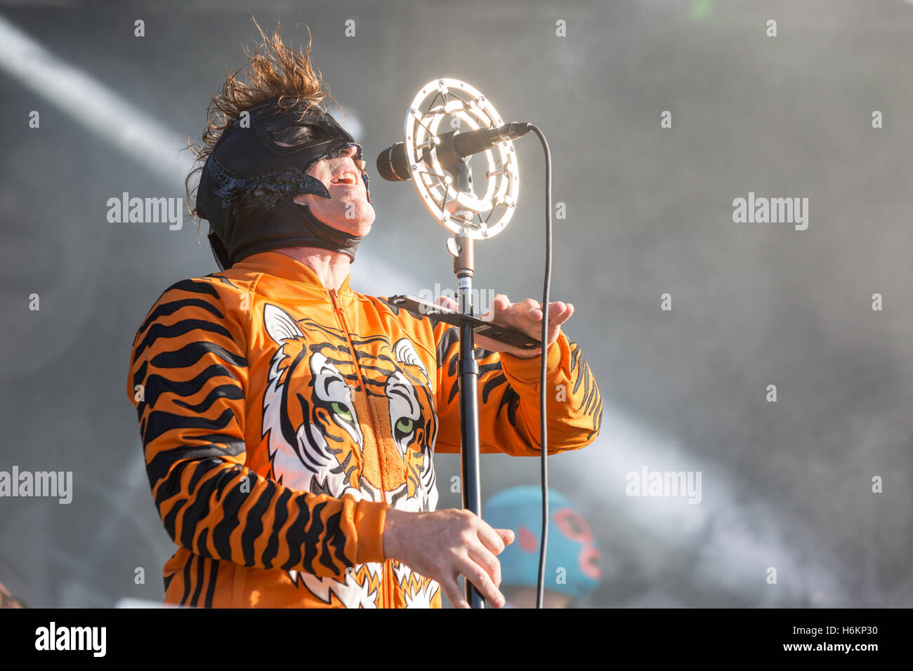 New Orleans, Louisiana, USA. 30th Oct, 2016. MAYNARD JAMES KEENAN of ...