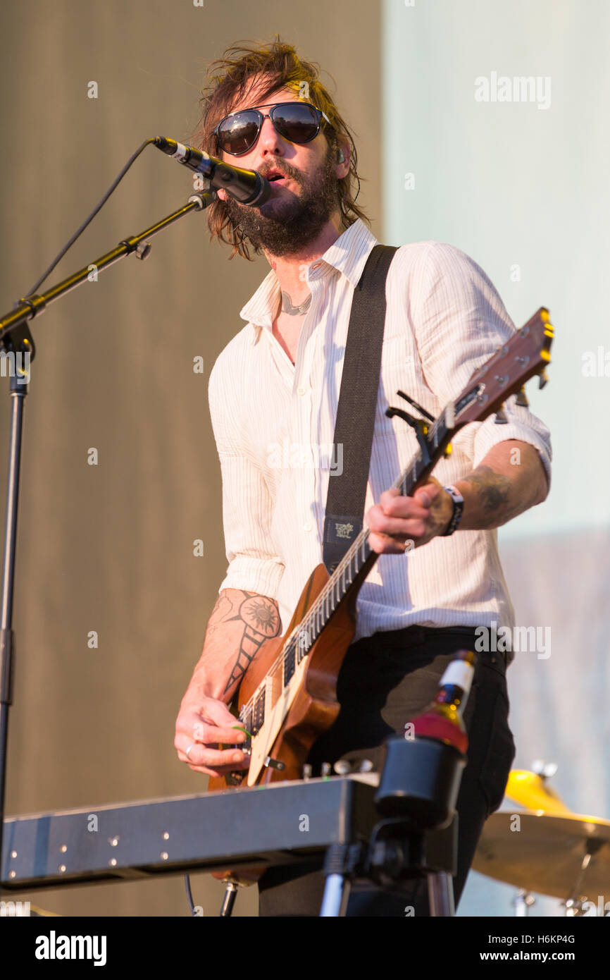 New Orleans, Louisiana, USA. 30th Oct, 2016. BEN BRIDWELL of Band of ...
