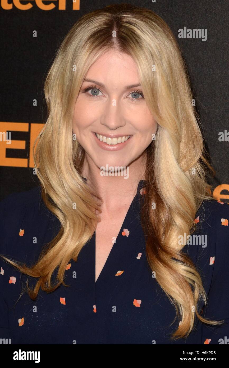 LOS ANGELES - OCT 29: Kelly Fremon Craig at the "Edge of Seventeen ...