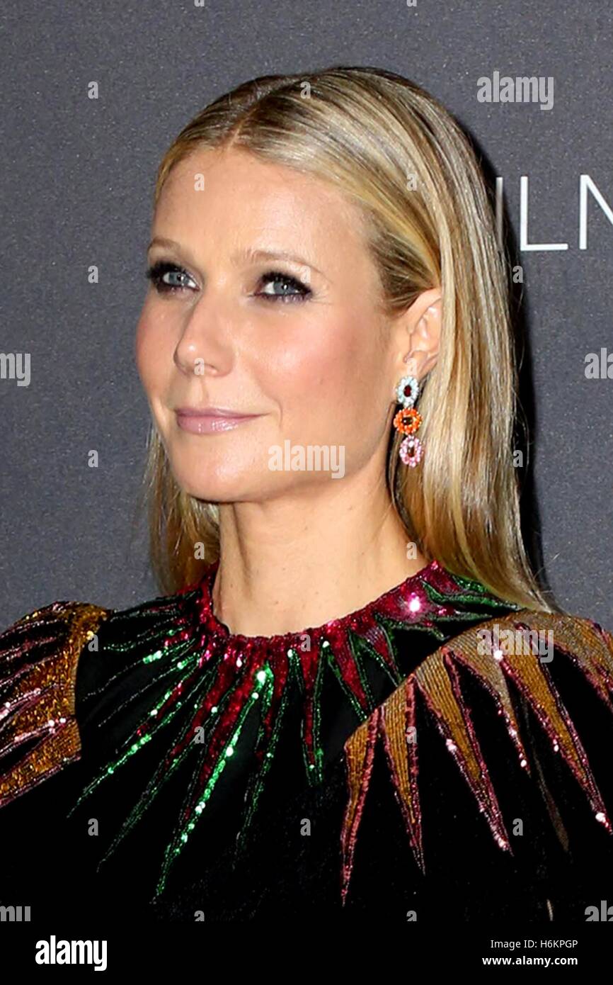 Film gwyneth paltrow hi-res stock photography and images - Alamy