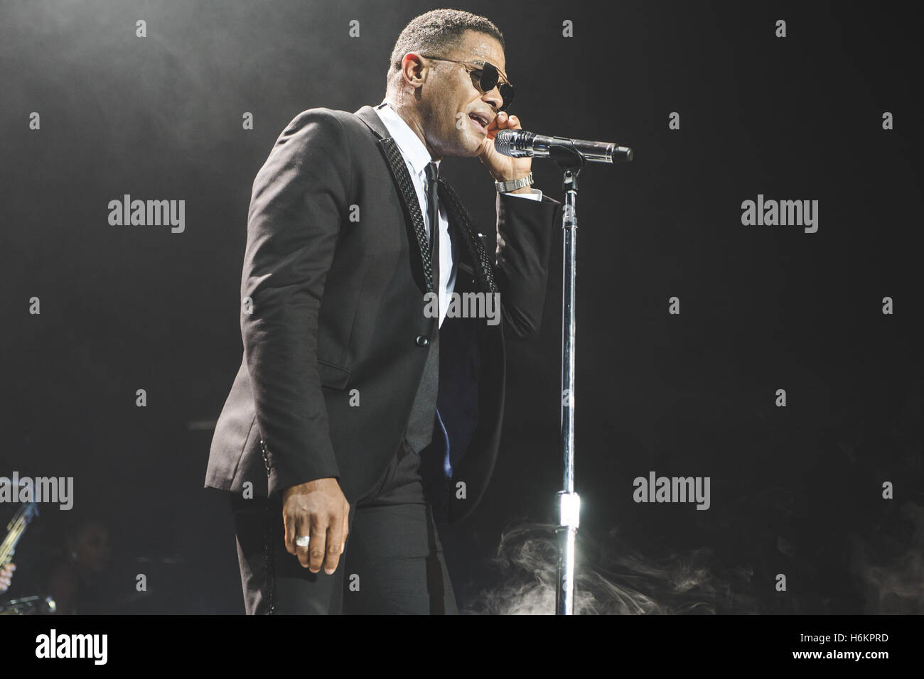 October 28, 2016 - American singer-songwriter, record producer, and ...