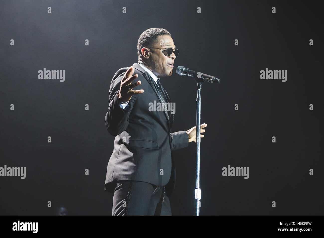 October 28, 2016 - American singer-songwriter, record producer, and ...