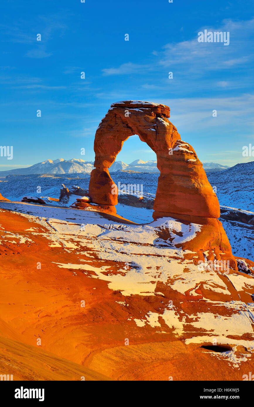 Delicate Arch at sunset in Arches National Park, Utah in winter Stock ...