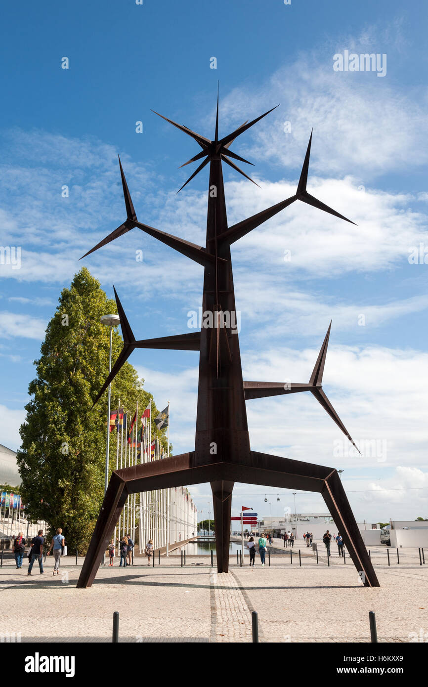 Homem-Sol sculpture (Sun-Man), Parque das Nacoes aka Nations Park ...