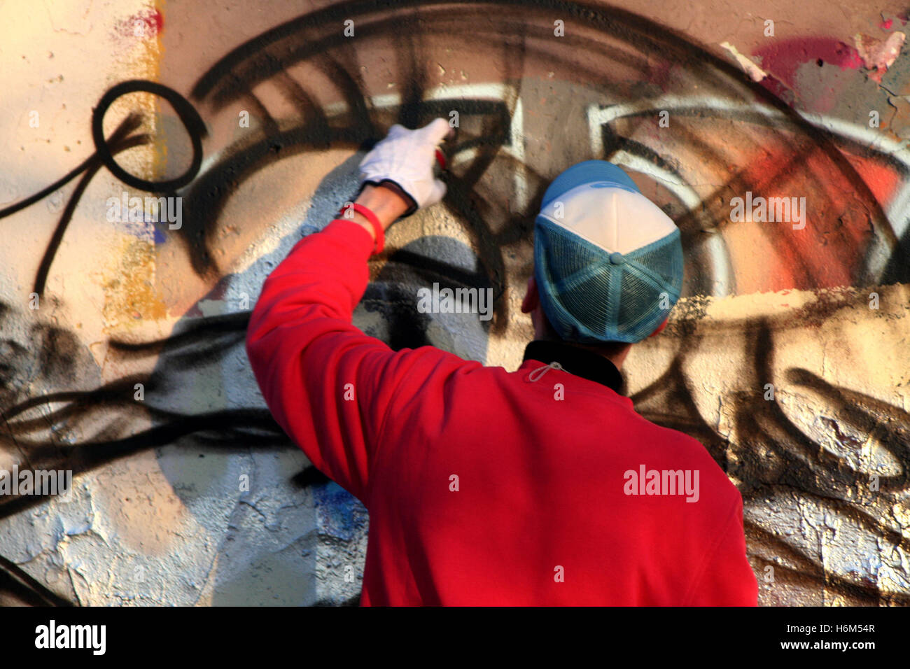 the graffiti sprayer Stock Photo - Alamy