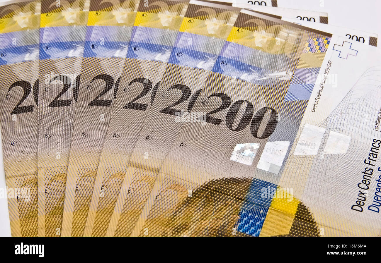 200 swiss francs hi-res stock photography and images - Alamy