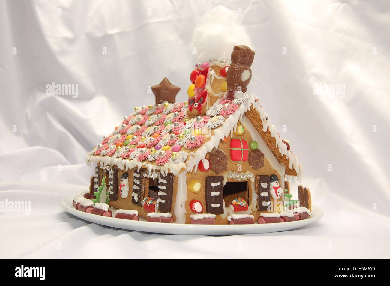 Knuspern hi-res stock photography and images - Alamy