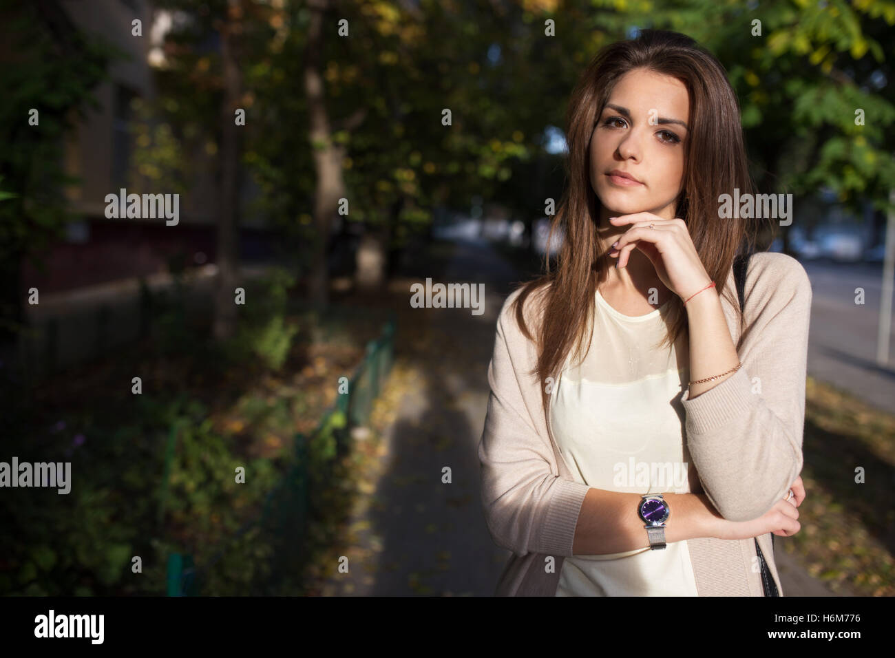 Woman outdoor portrait hi-res stock photography and images - Alamy