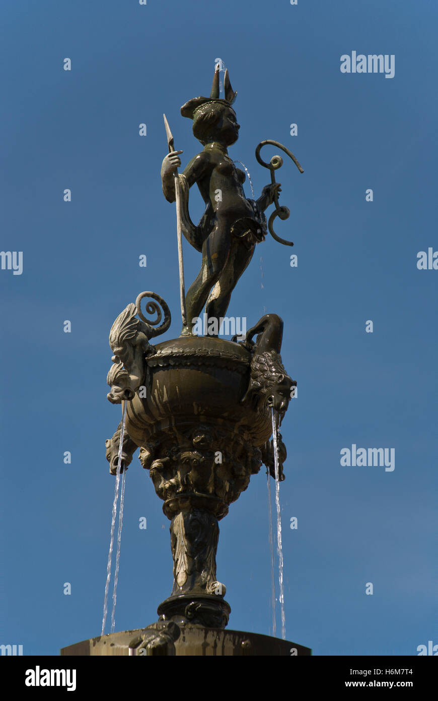 Moon goddess luna hi-res stock photography and images - Alamy