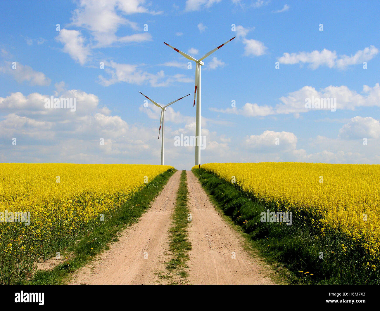 Way landscapes hi-res stock photography and images - Alamy