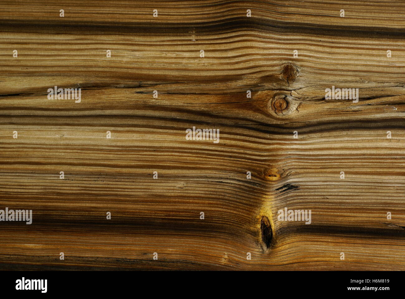 Timber fracture lines hi-res stock photography and images - Alamy