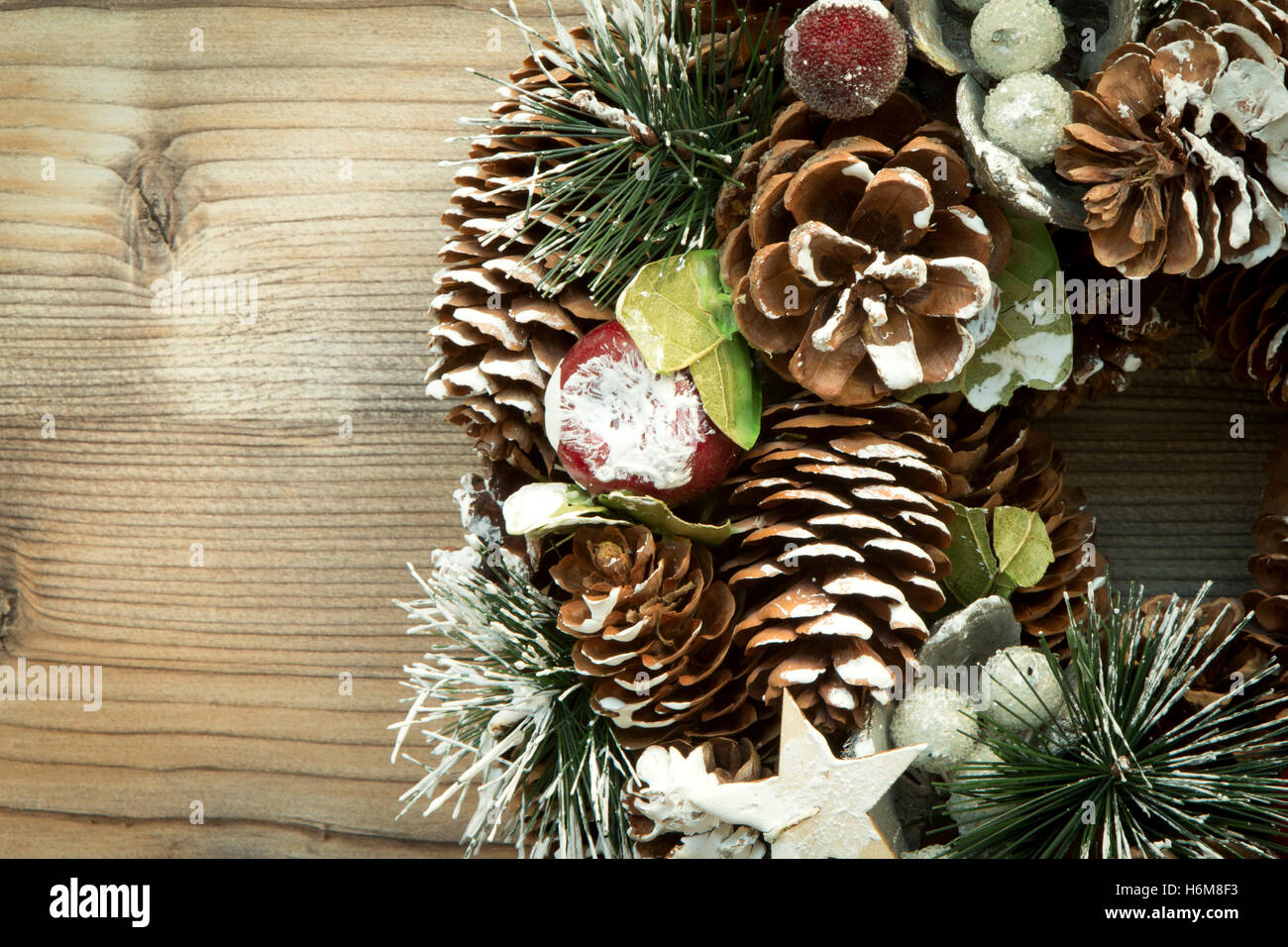 Wreath Making Supplies 1kg Natural Pine Cones 5-7cm - Bulk Pack For ...