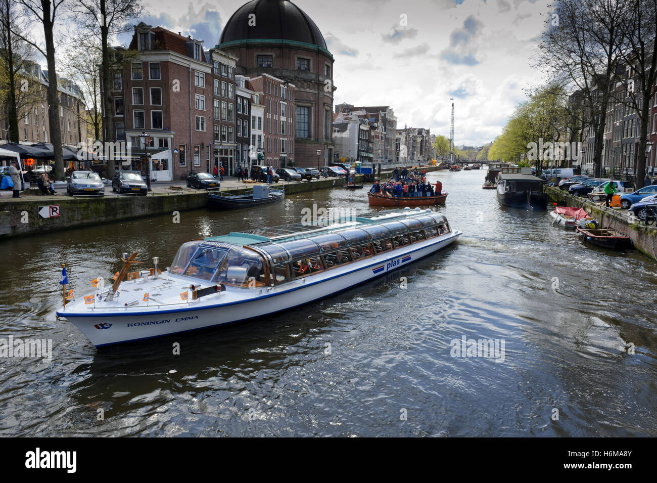 Birthday celebration river hi-res stock photography and images - Alamy