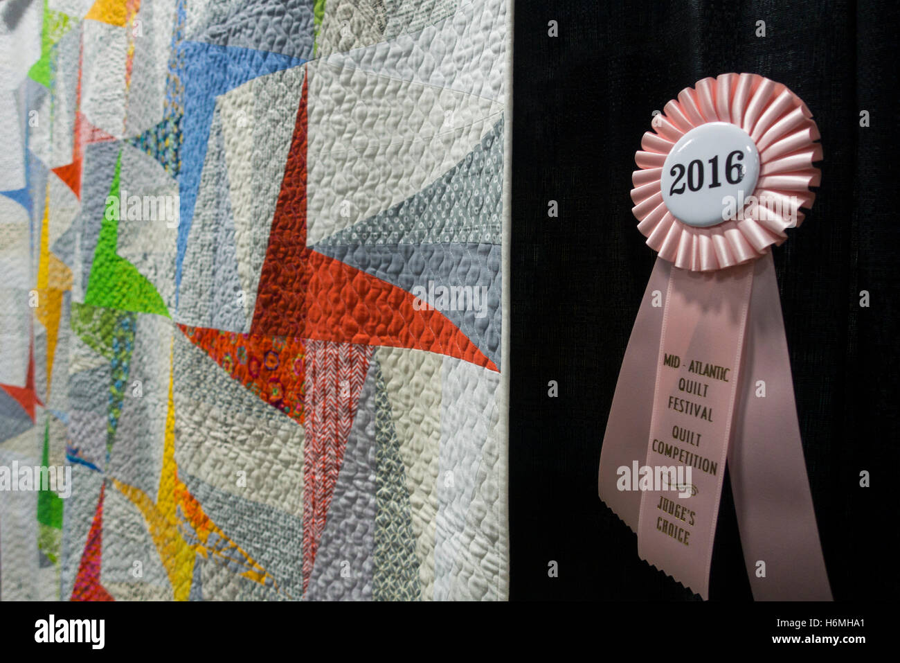 Award ribbon hi-res stock photography and images - Alamy