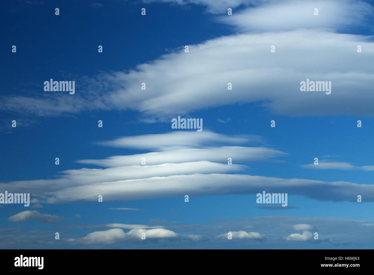 Nice horizontal clouds with a nice blue sky Stock Photo - Alamy