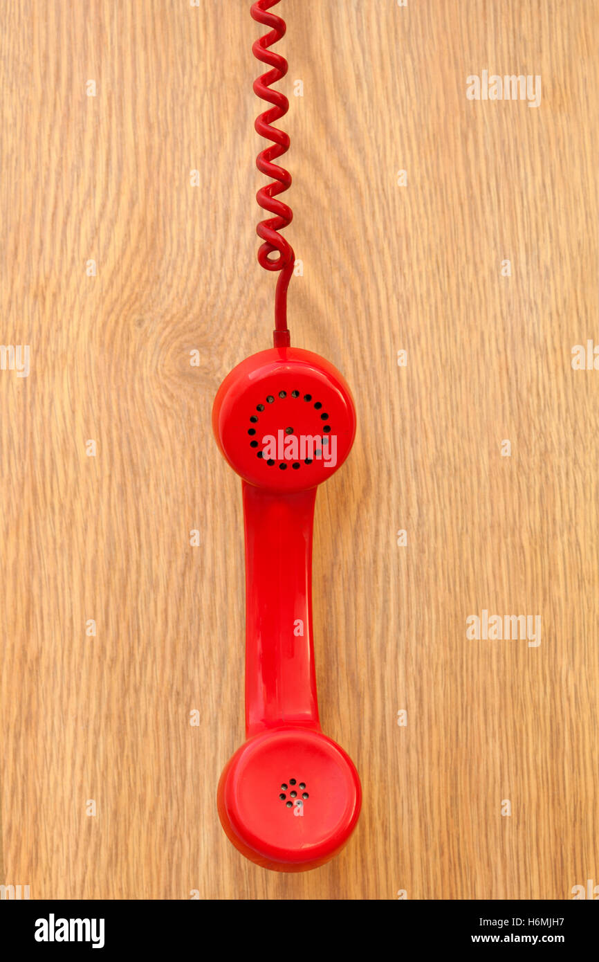 Hanging cable hi-res stock photography and images - Alamy