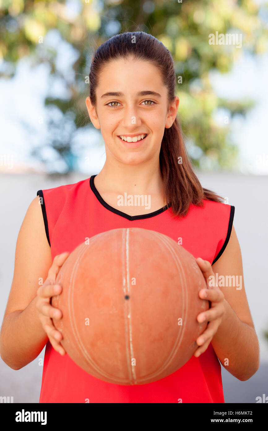 Female teenage basketball player hi-res stock photography and images ...