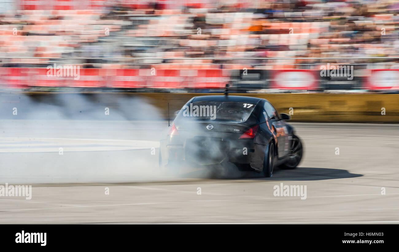Redbull drift hi-res stock photography and images - Alamy