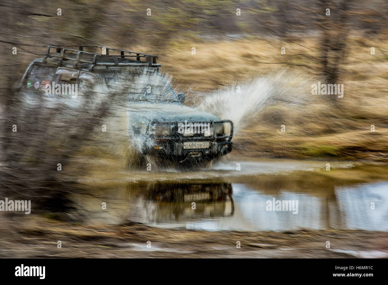 Mud splatter car hi-res stock photography and images - Alamy