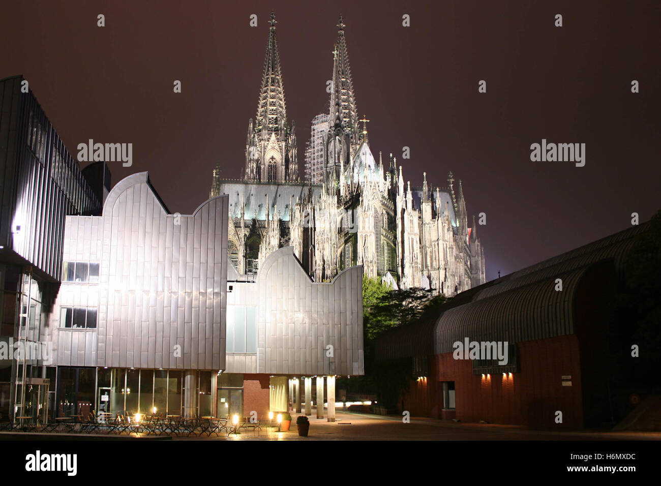Cologne churches hi-res stock photography and images - Alamy