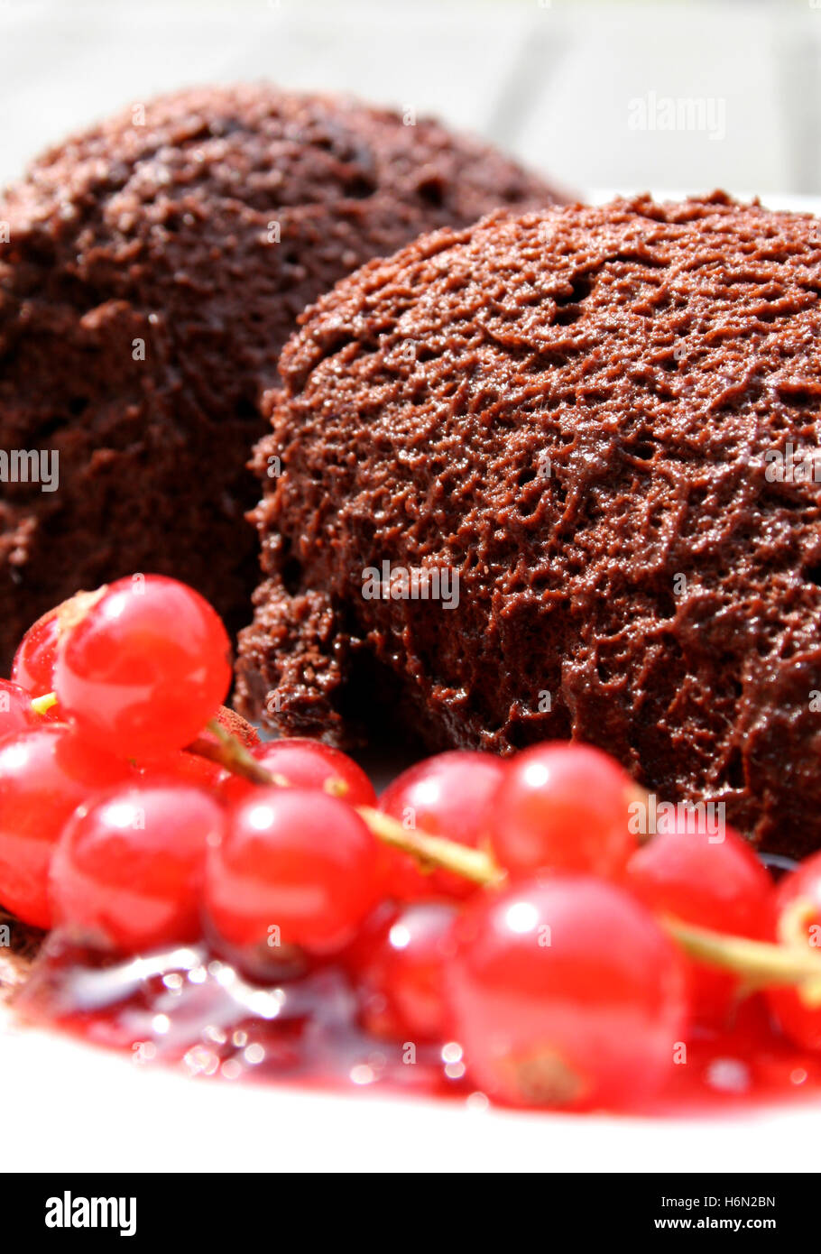 Schokoladenmus hi-res stock photography and images - Alamy