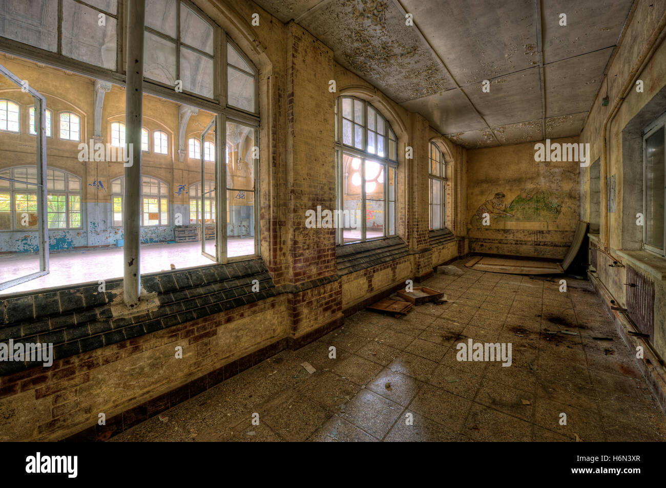 Outbuildings hi-res stock photography and images - Alamy