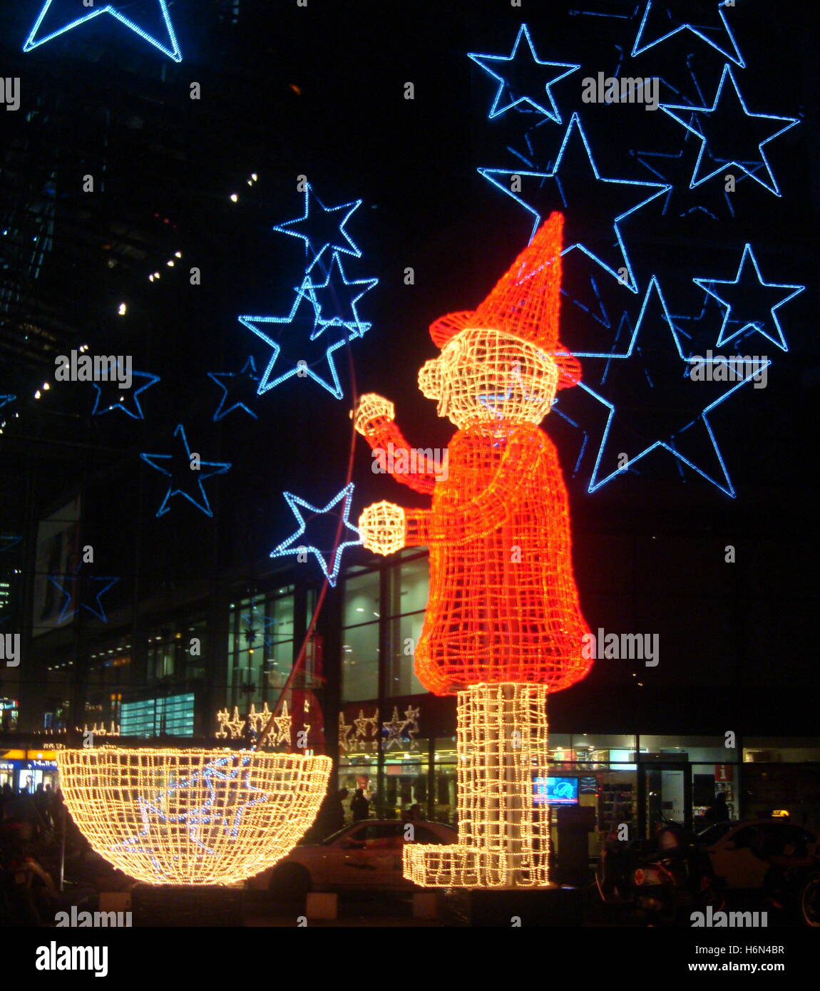 Berlin stars hi-res stock photography and images - Alamy