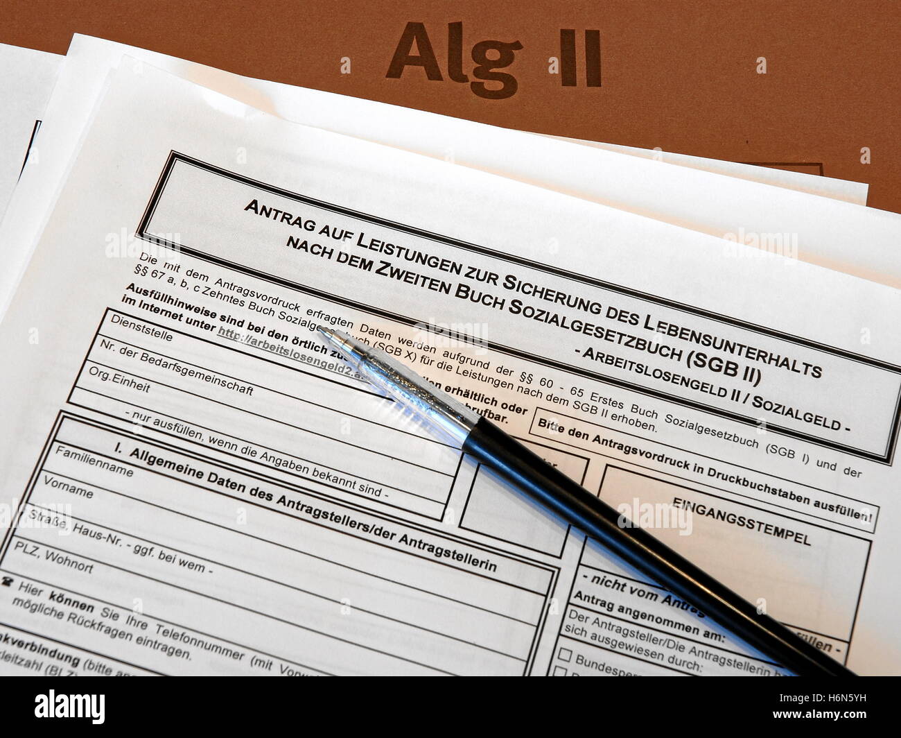 Politics social hi-res stock photography and images - Alamy