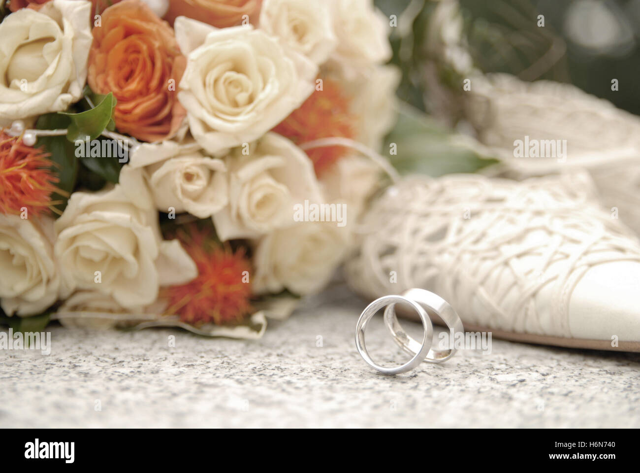 Marriage symbols hi-res stock photography and images - Alamy