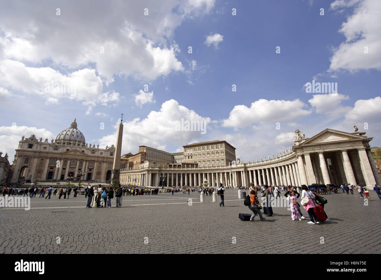 st. peter's square Stock Photo - Alamy