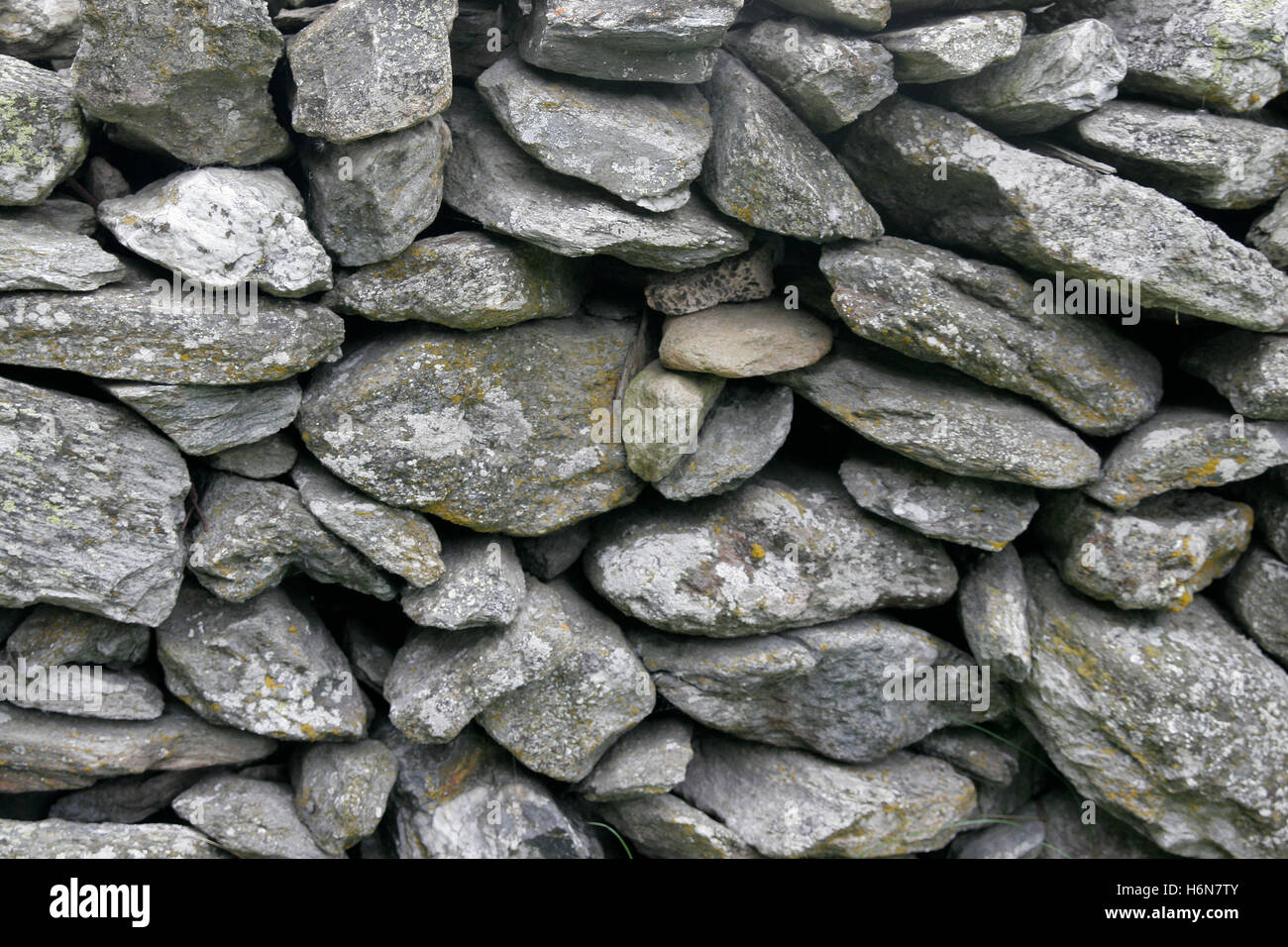 Move stones hi-res stock photography and images - Alamy
