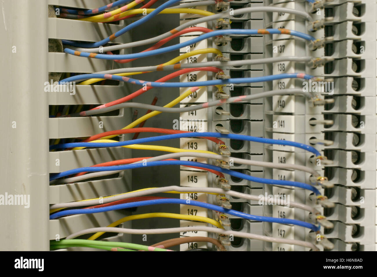 Kabelverbindungen hi-res stock photography and images - Alamy