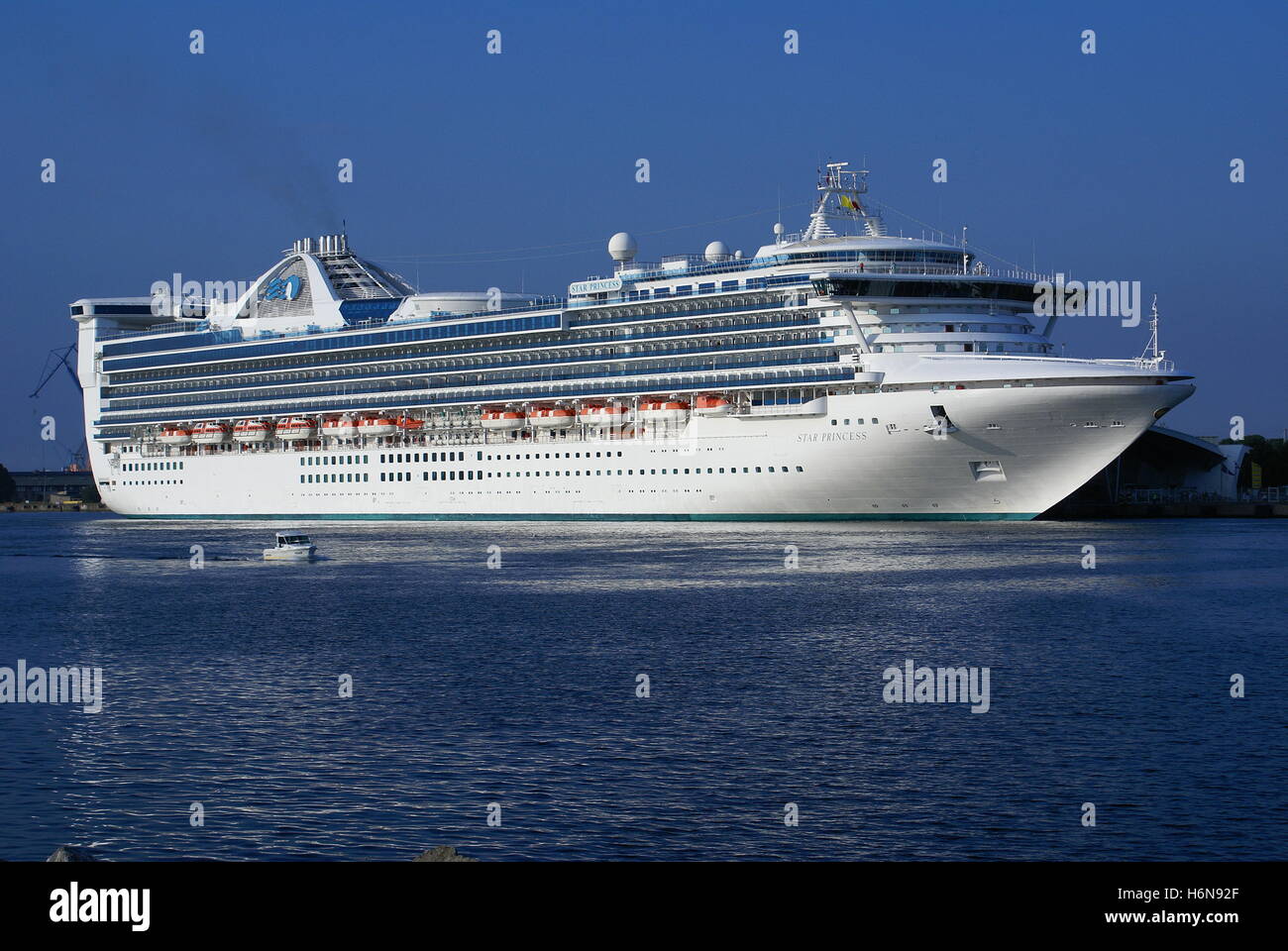 Star princess ship hi-res stock photography and images - Alamy