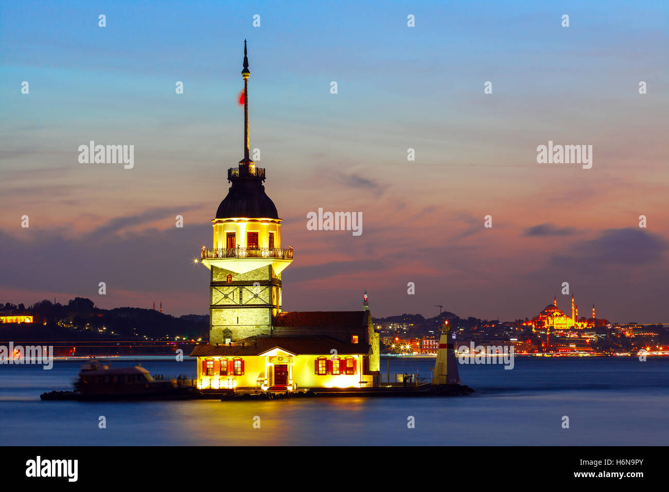 Maiden's Tower in istanbul, Turkey Stock Photo - Alamy