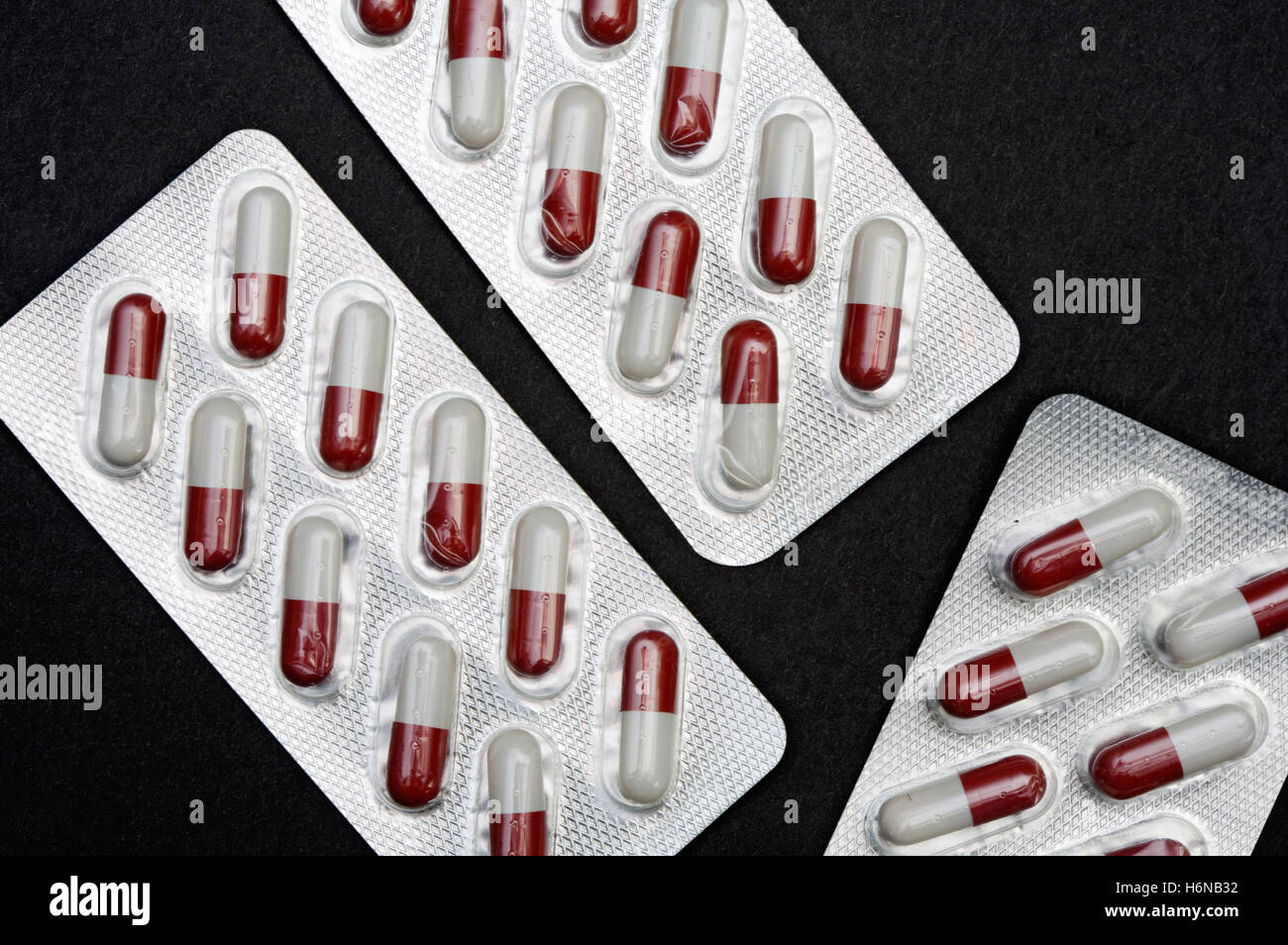 Synthetic medicine hi-res stock photography and images - Alamy