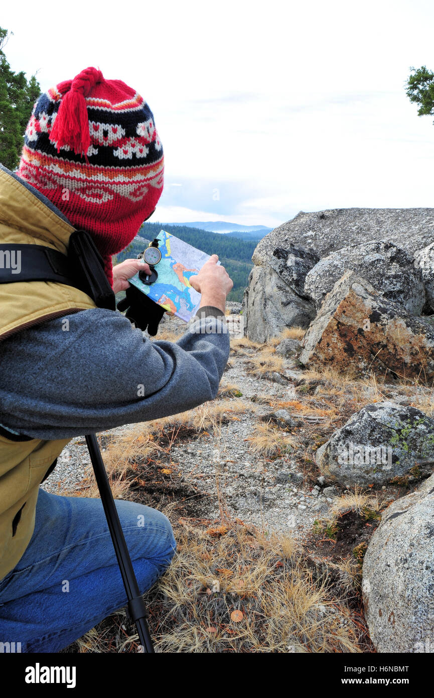 Going the other way hi-res stock photography and images - Alamy