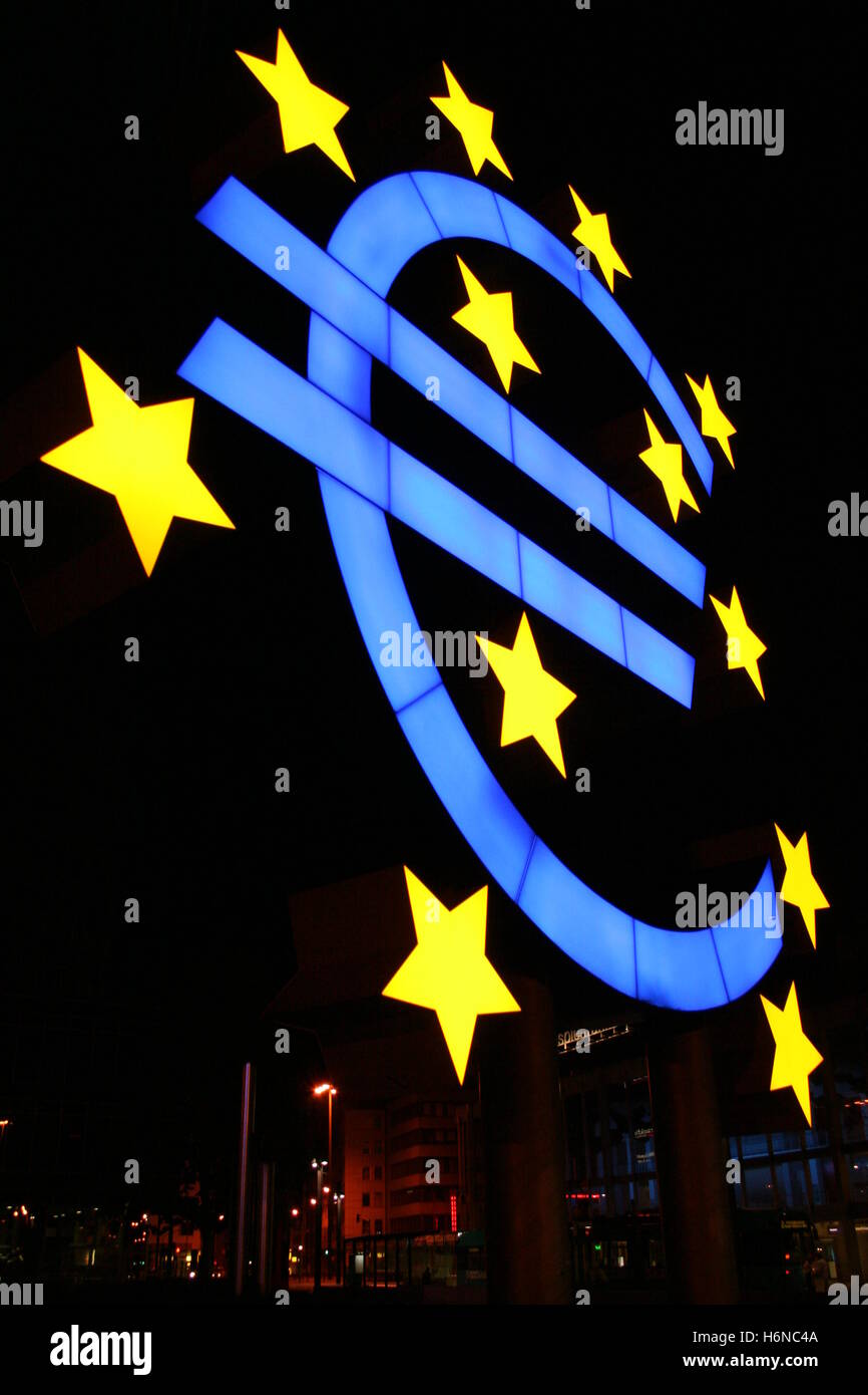 Euro sign in front bank hi-res stock photography and images - Alamy