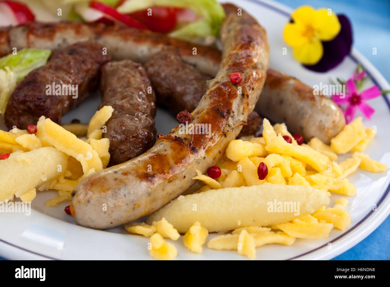 Sausage pasta salad hi-res stock photography and images - Alamy