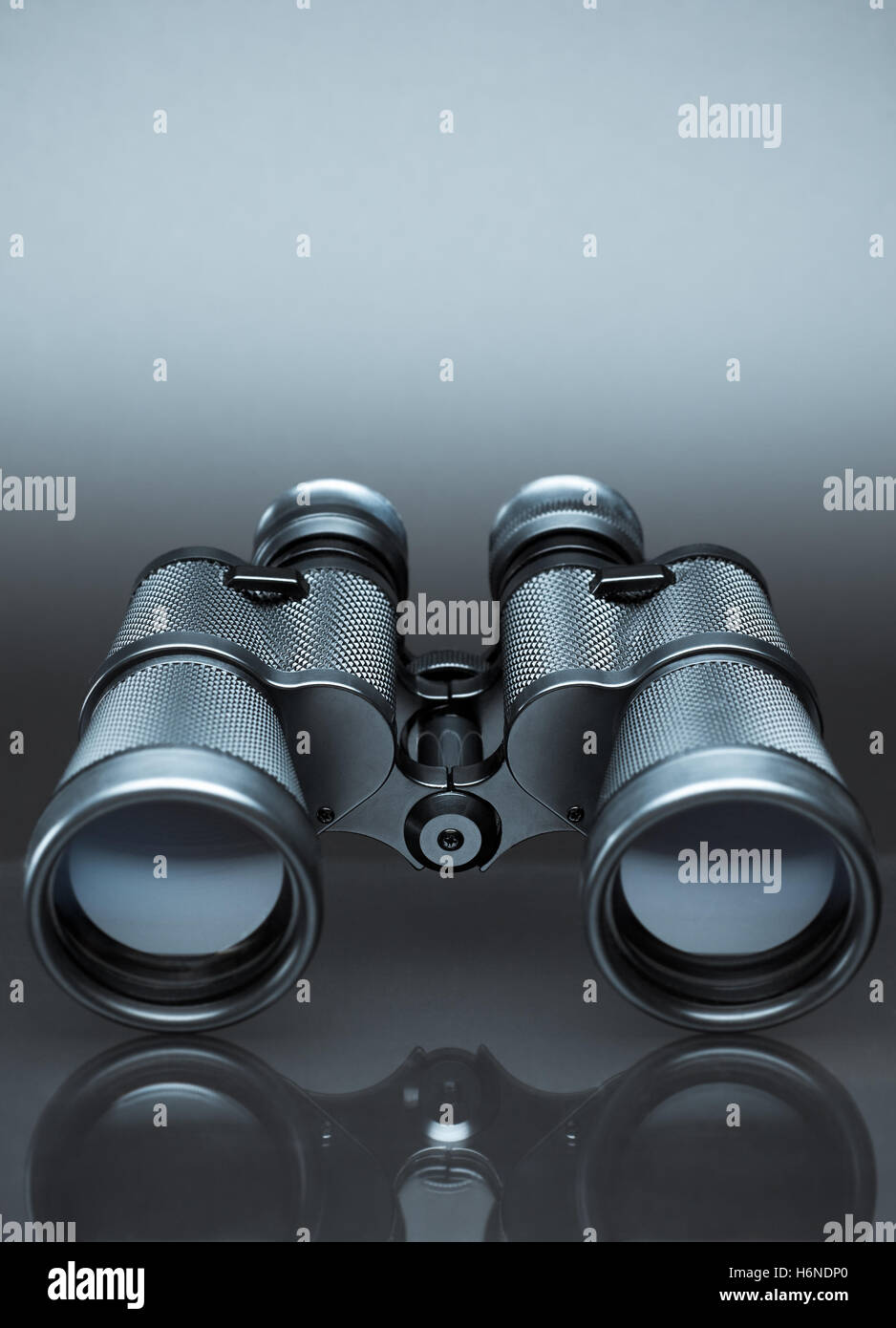 Optical materials hi-res stock photography and images - Alamy