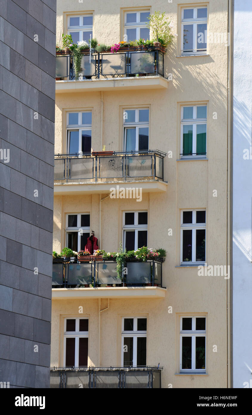 Letting houses hi-res stock photography and images - Alamy